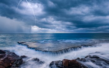 Download Lightning Cloud Sky Ocean Horizon Nature PFP