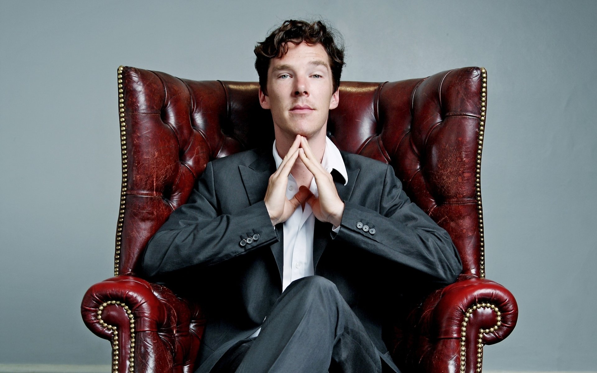 Download Chair English Actor Celebrity Benedict Cumberbatch HD Wallpaper