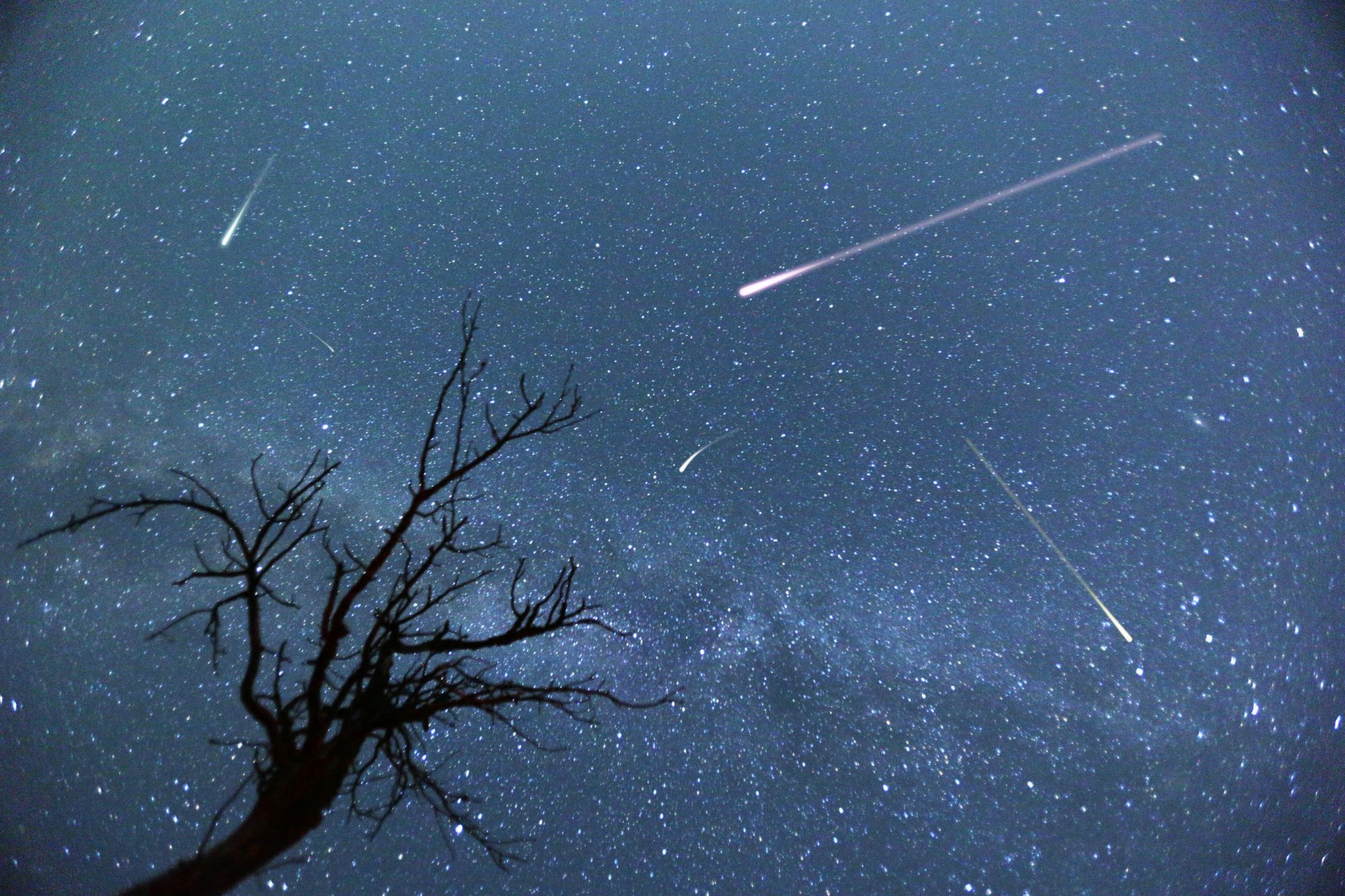 Download Nature Meteor HD Wallpaper