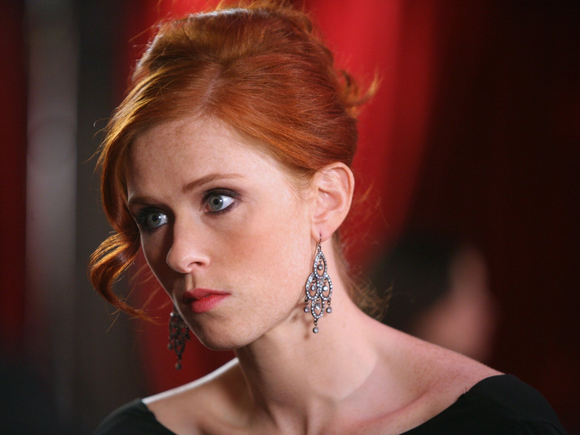 Download TV Show Engrenages HD Wallpaper | 2757x2068 | Wallpaper Abyss