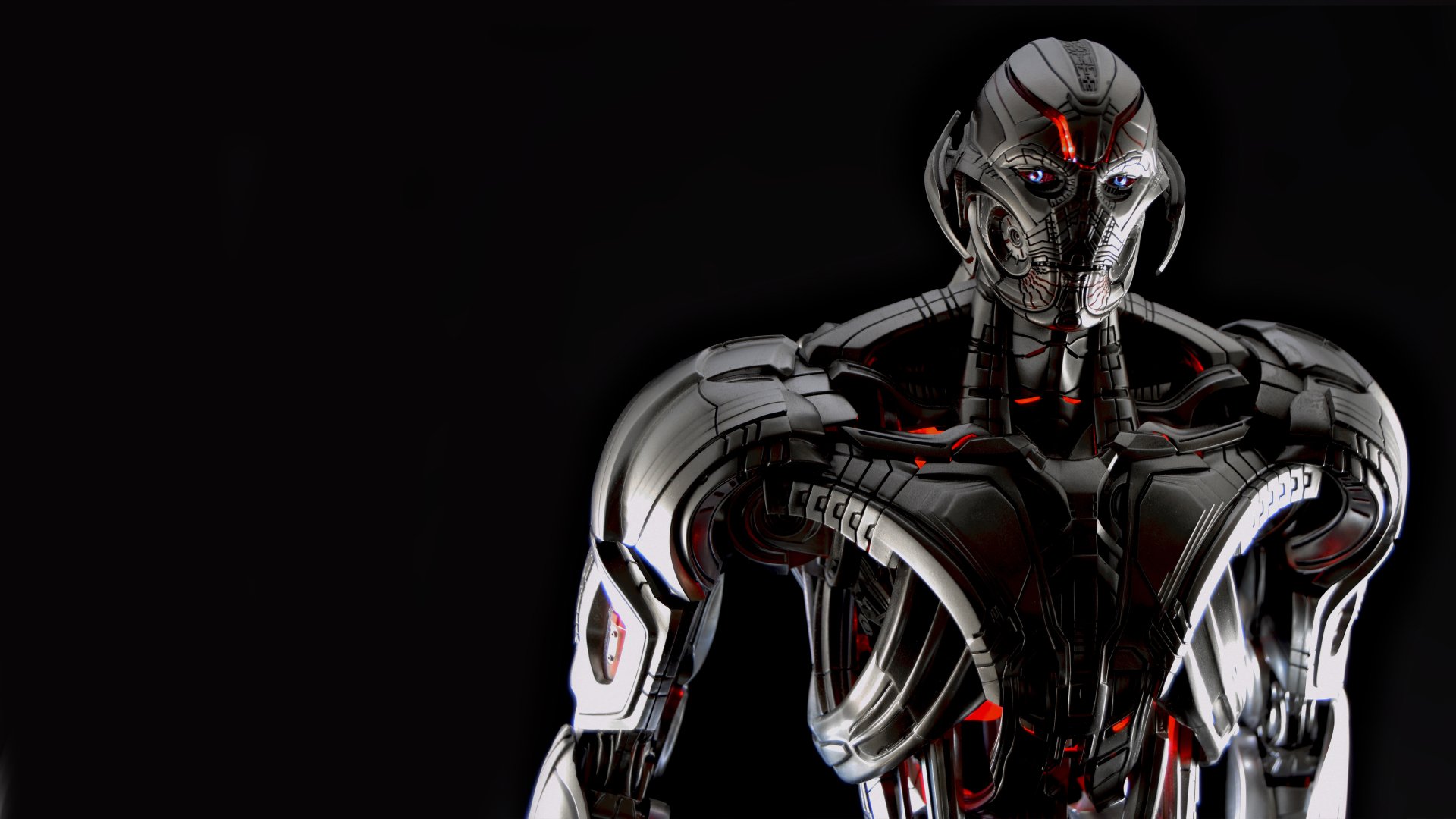 Ultron Figurine 4K Ultra HD – Avengers: Age of Ultron Man-Made Toy ...