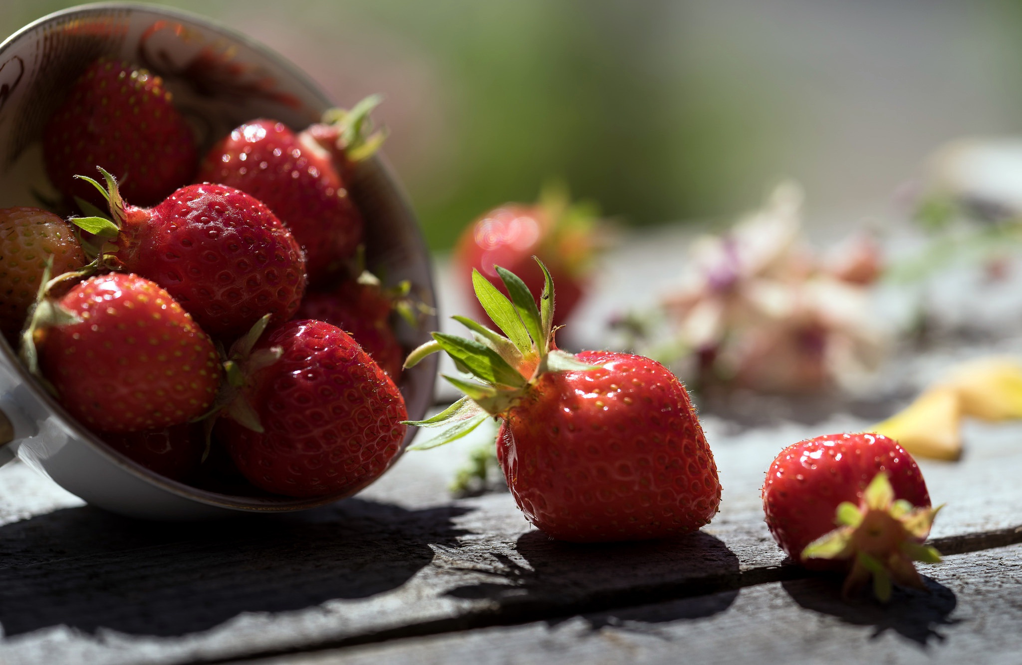 Download Berry Fruit Food Strawberry HD Wallpaper