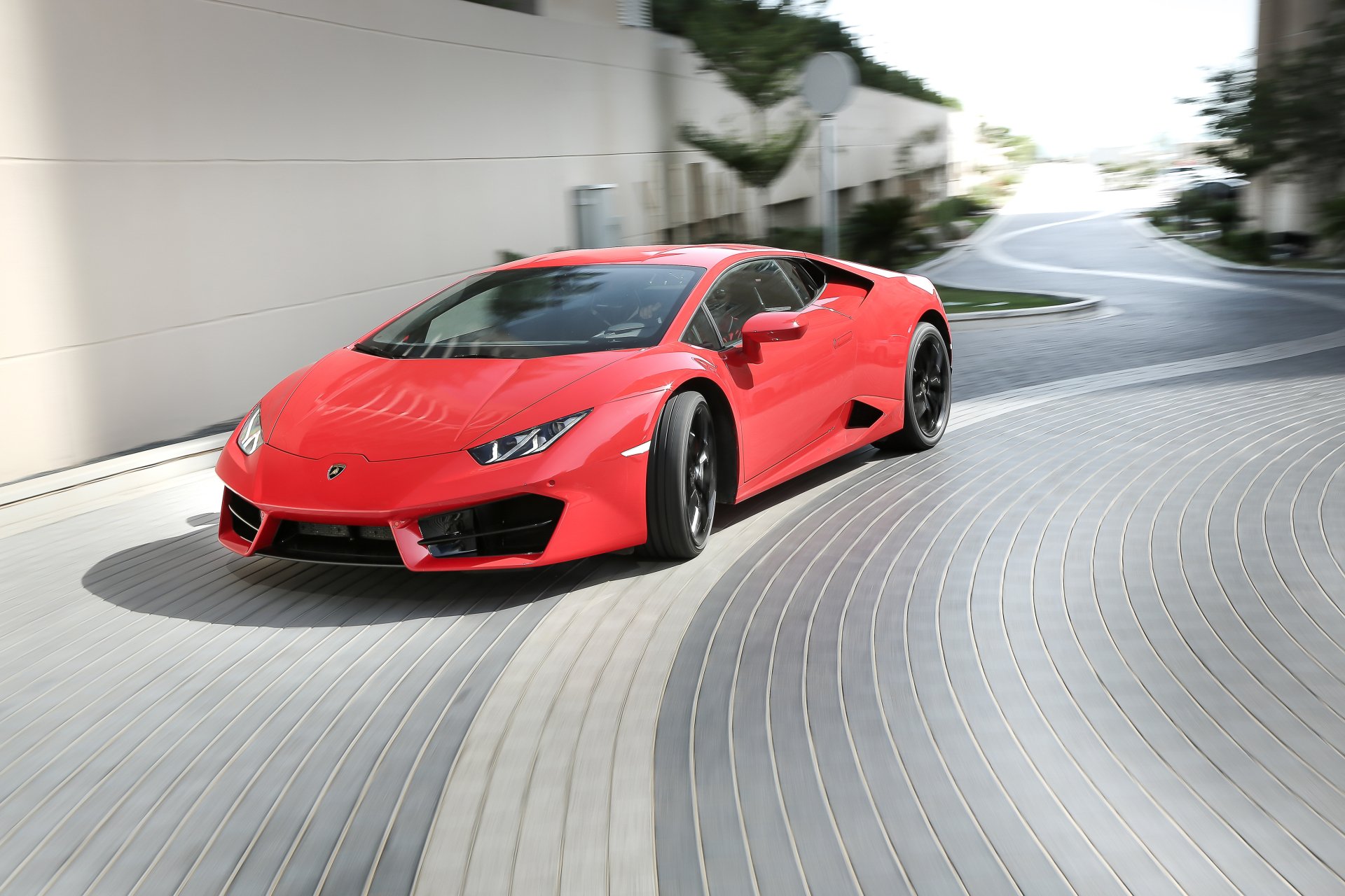 Lamborghini Huracan Supercar in Stunning 4K Ultra HD Wallpaper