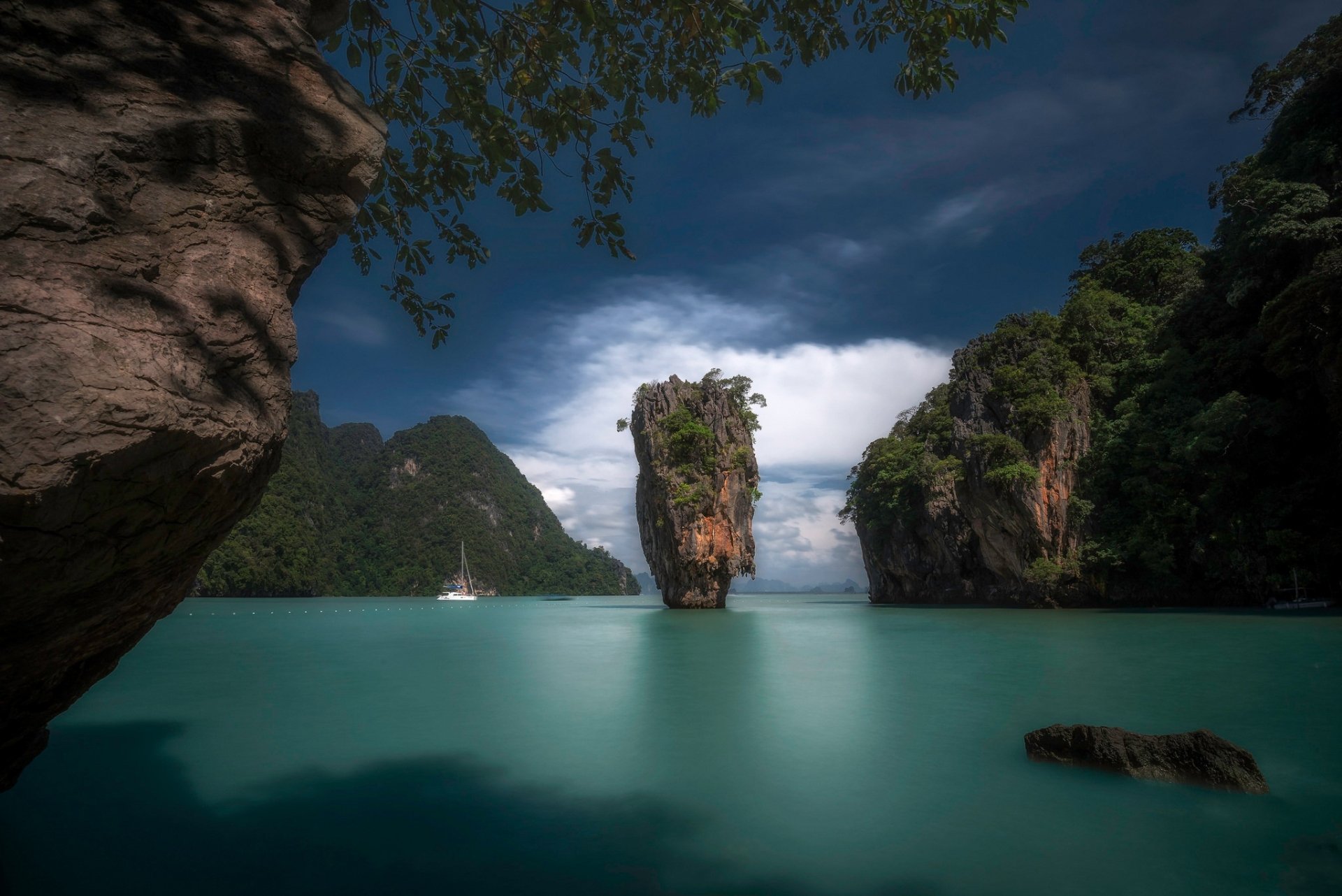 Turquoise Serenity: Thailand’s Stunning Island and Ocean Escape
