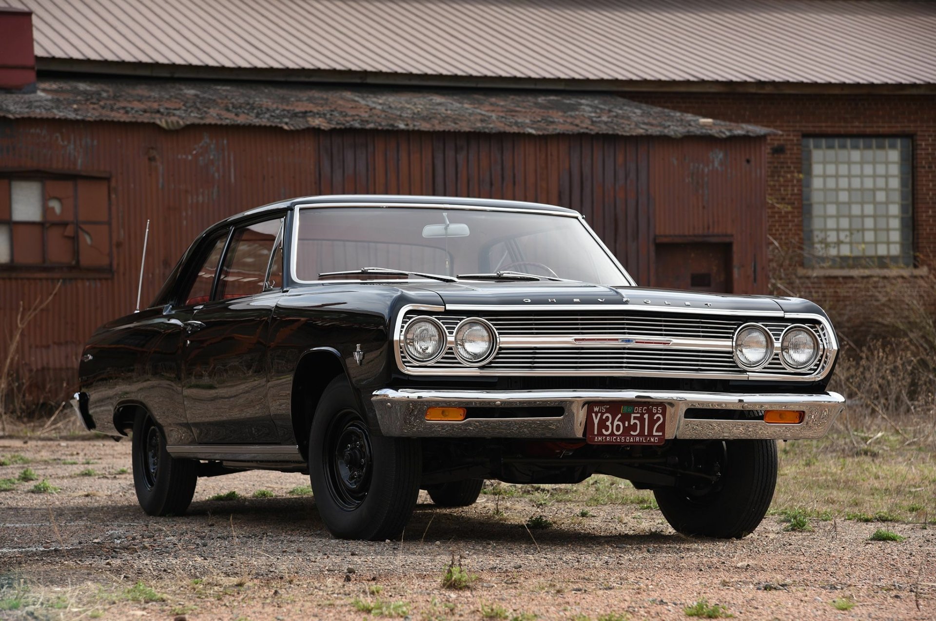 Black Chevrolet Chevelle — Classic Muscle Car HD Wallpaper
