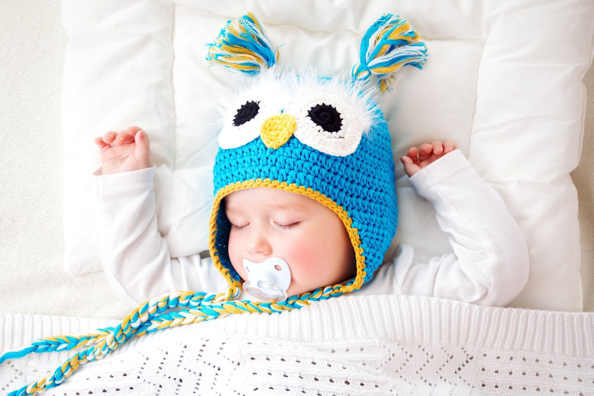 Download Hat Cute Sleeping Photography Baby 4k Ultra HD Wallpaper