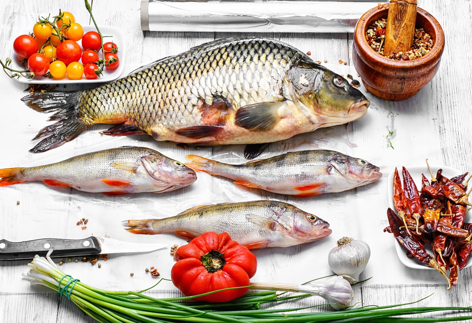 4K Seafood Still Life — Fresh Catch & Kitchen Harvest | 4258x2920 ...