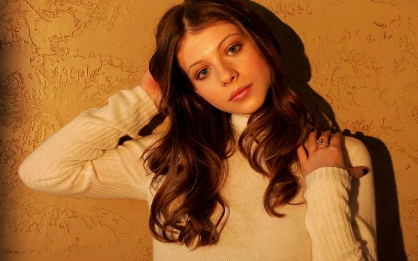 Michelle Trachtenberg 4k Ultra HD Wallpaper | Background Image ...
