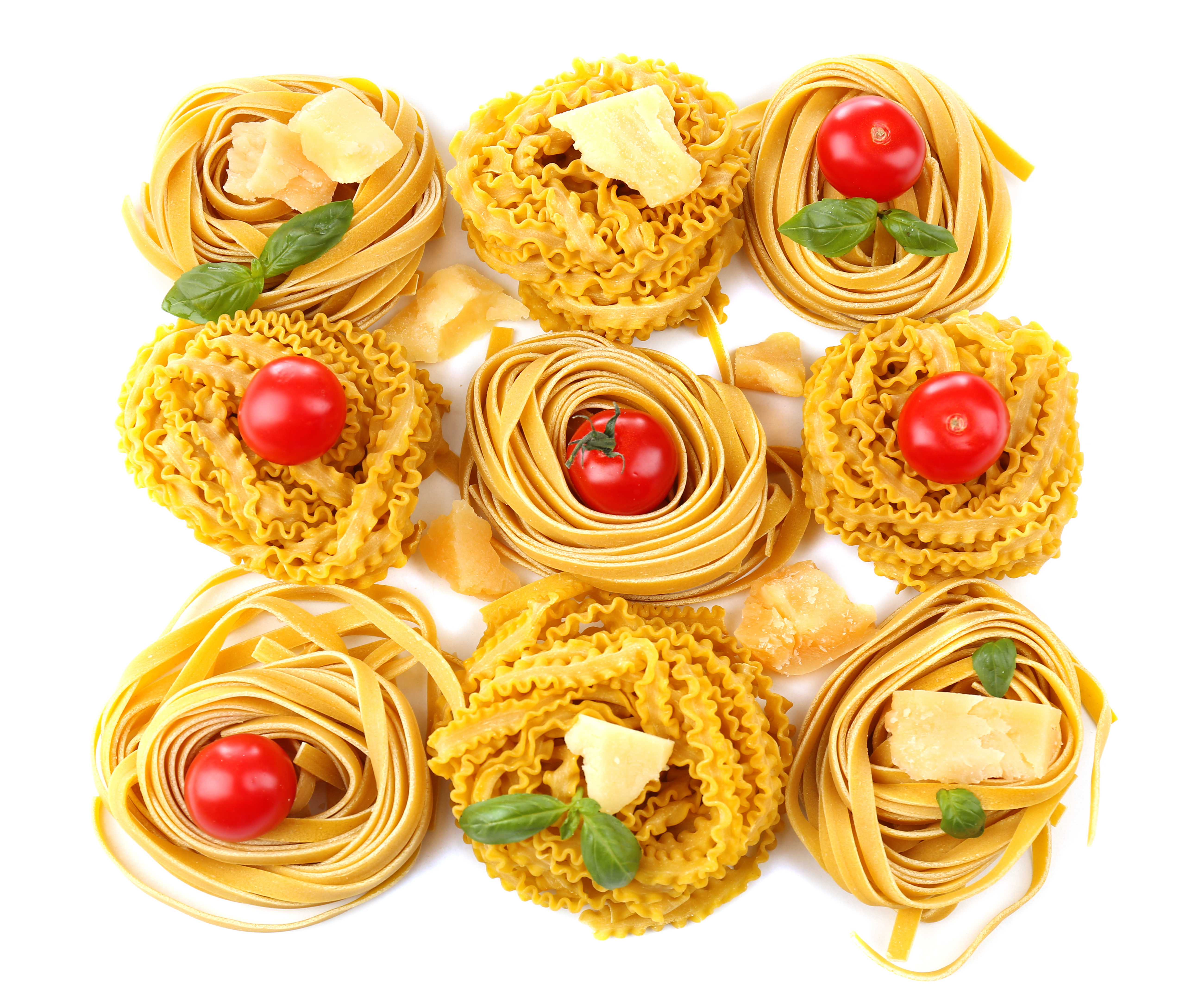 Gourmet Pasta Delight: 4K Ultra HD Still Life Feast