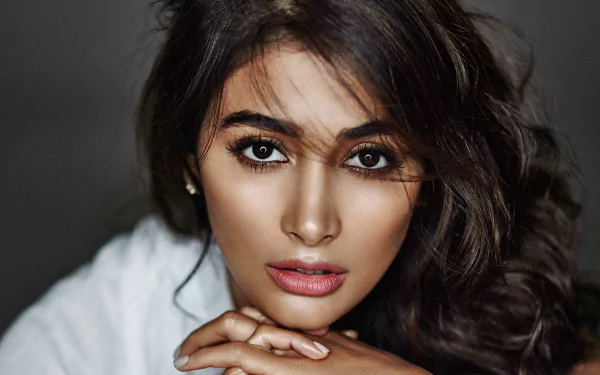 Pooja Hegde 4k Wallpapers