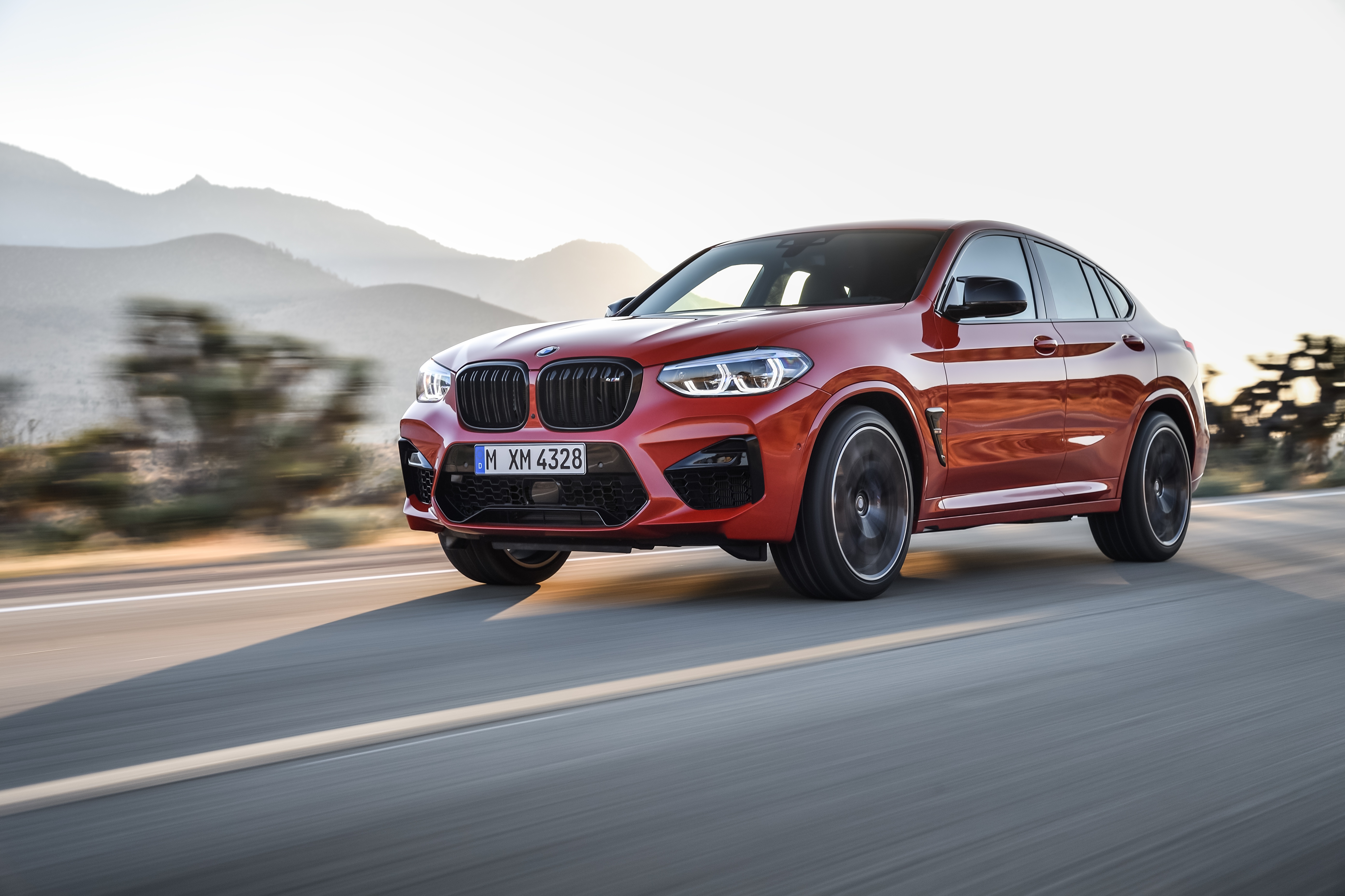 Download SUV Car BMW Vehicle BMW X4 4k Ultra HD Wallpaper